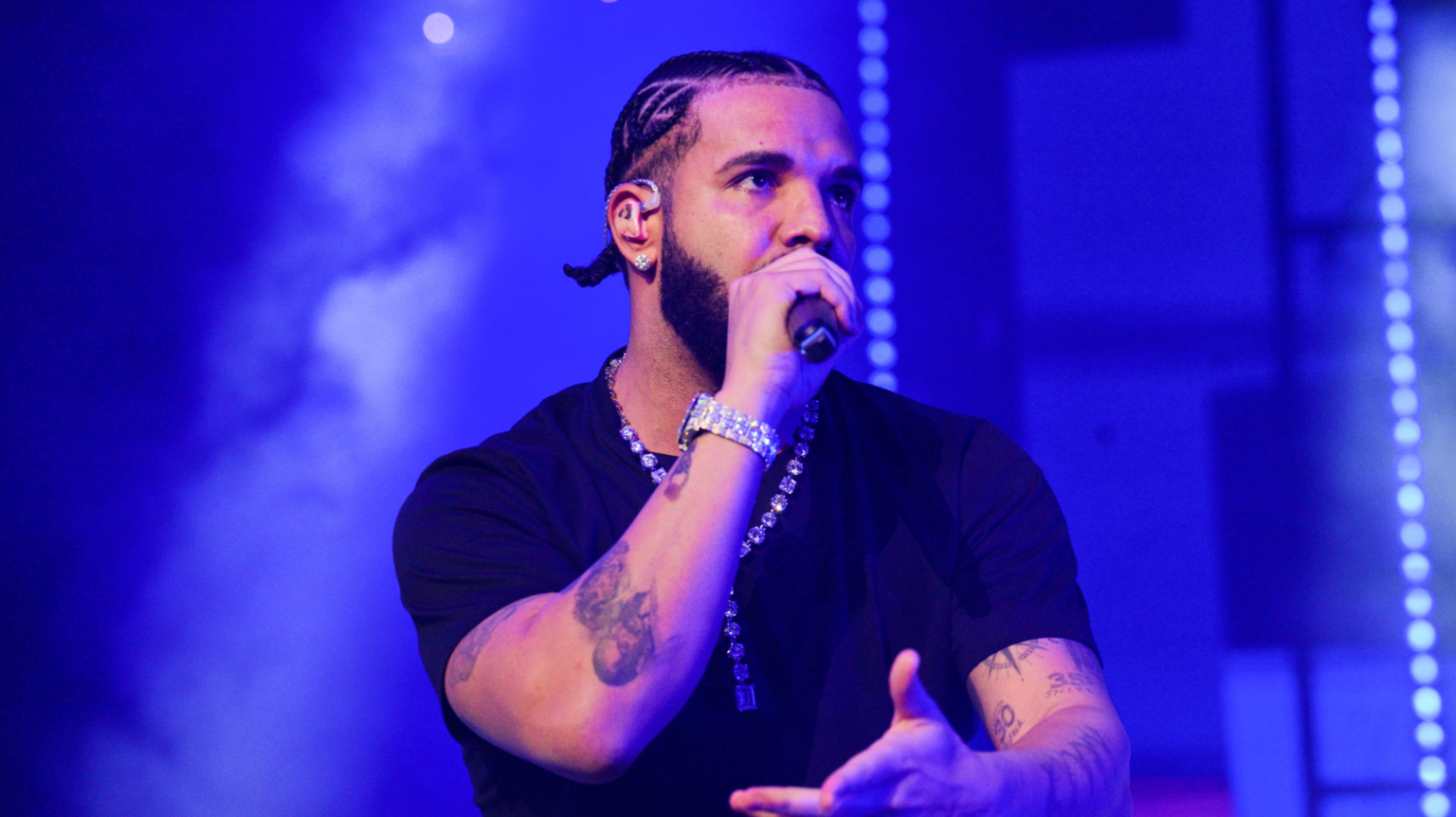 Is Drake A Christian?